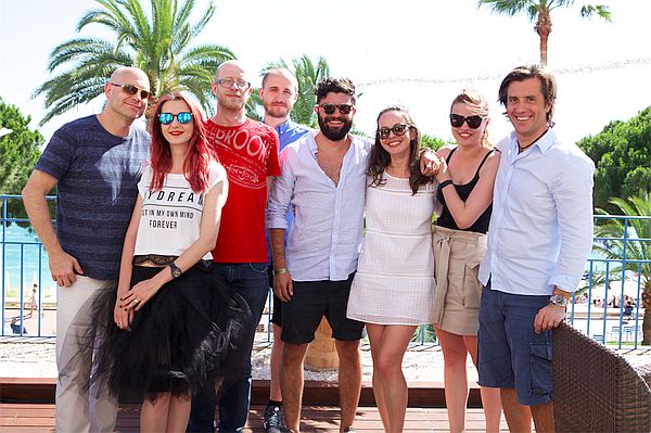 4 Bronze Lions Vodafone pentru McCann Romania. Unul la Cea mai premiata ...